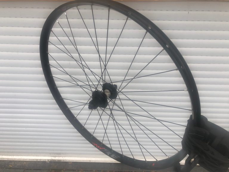 Fiets achterwiel 28inch Disc Cassette naaf Deore 9/10 speed centerlock ...